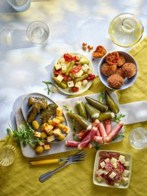 GET READY FOR A TASTE OF SUMMER WITH ASDA’S BRAND-NEW PICNIC & DELI ...